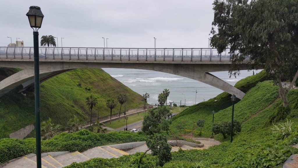 5 choses à savoir pour visiter Lima, la capitale du Pérou - Flytrippers