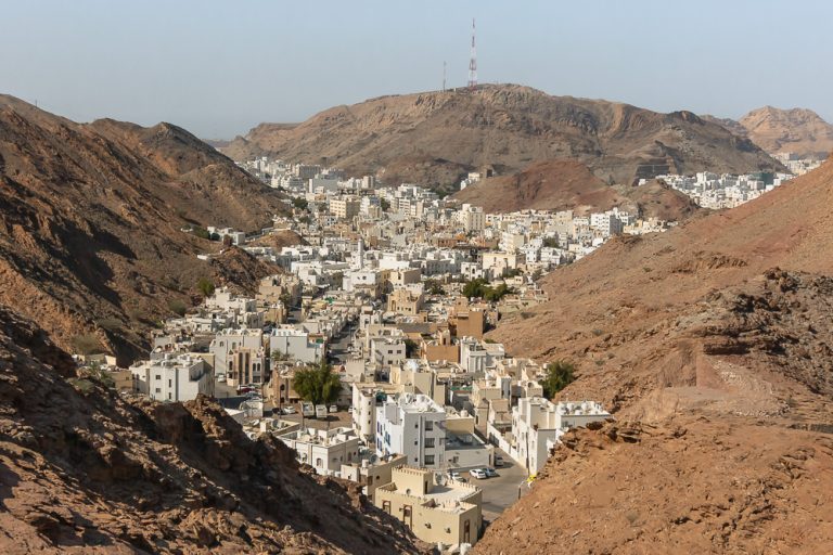 5 Reasons To Visit Oman - Flytrippers