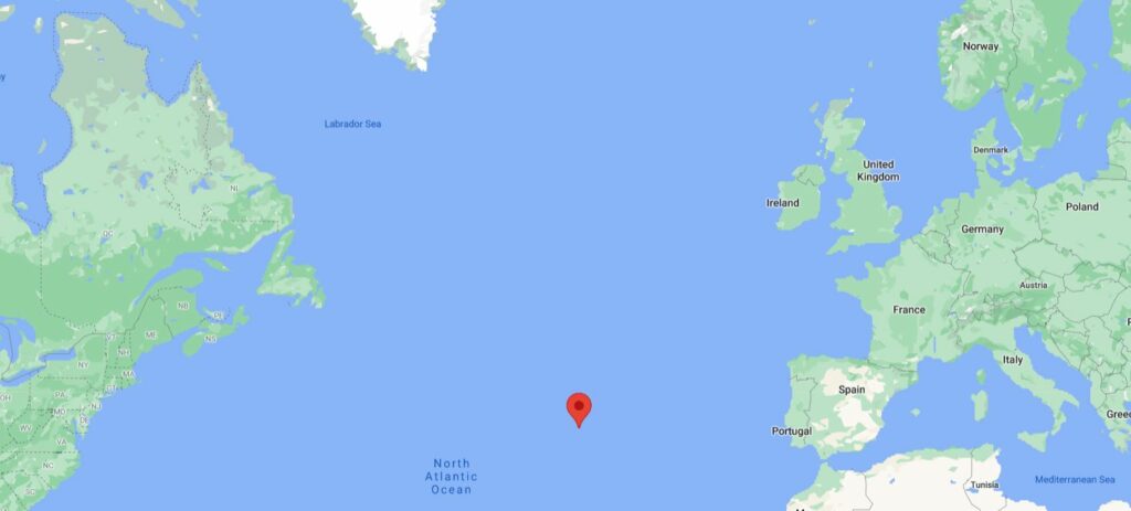 Faial Island In The Azores: Paradise In The Atlantic Ocean - Flytrippers
