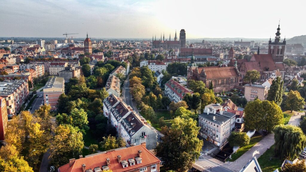 7 raisons pourquoi vous devriez visiter la Pologne - Flytrippers