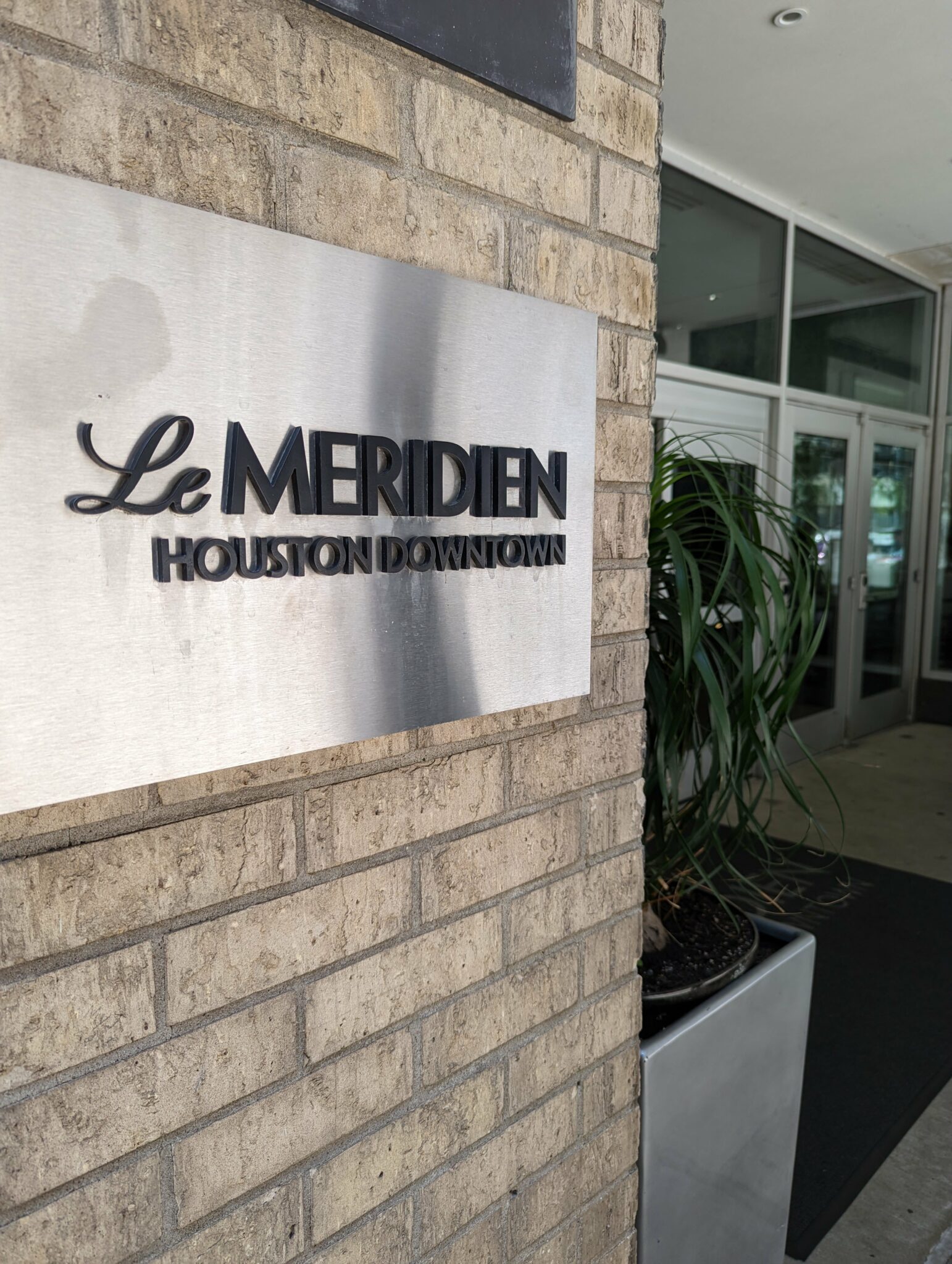 Hotel review: Le Méridien Houston Downtown (Marriott) in Houston, Texas ...