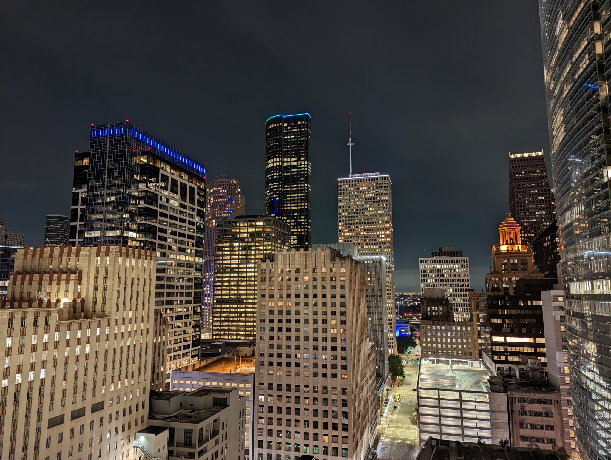 Hotel review: Le Méridien Houston Downtown (Marriott) in Houston, Texas ...