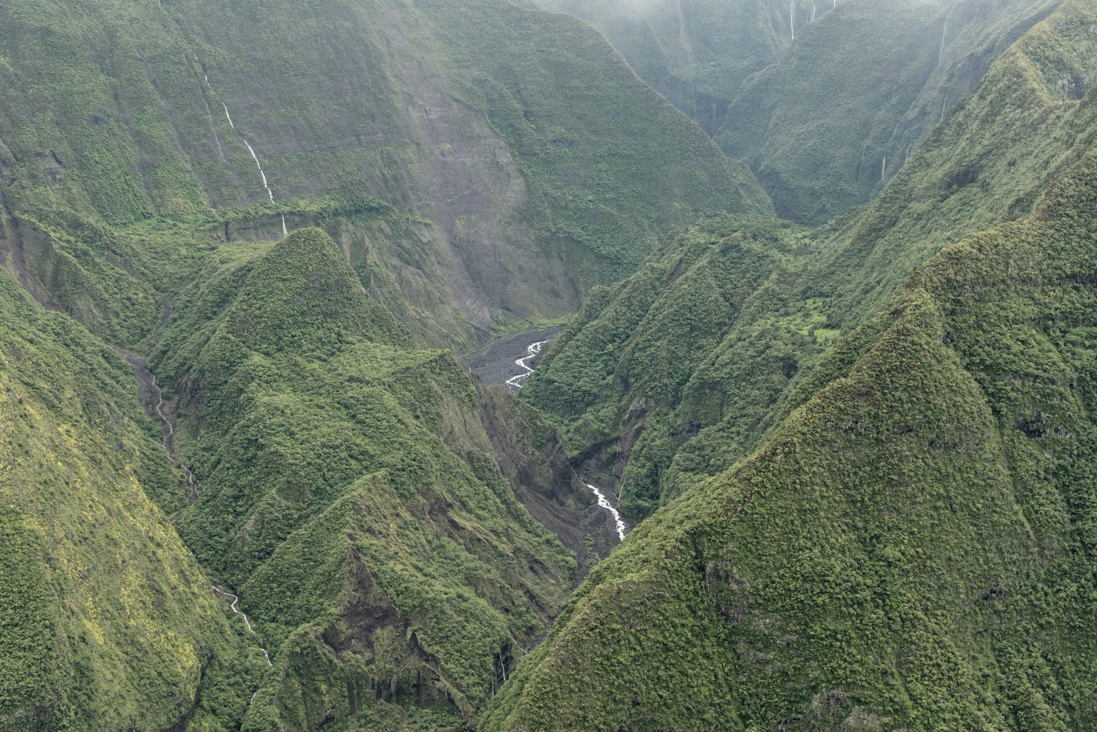 4 must-see places on La Réunion Island (and 17 other recommendations ...