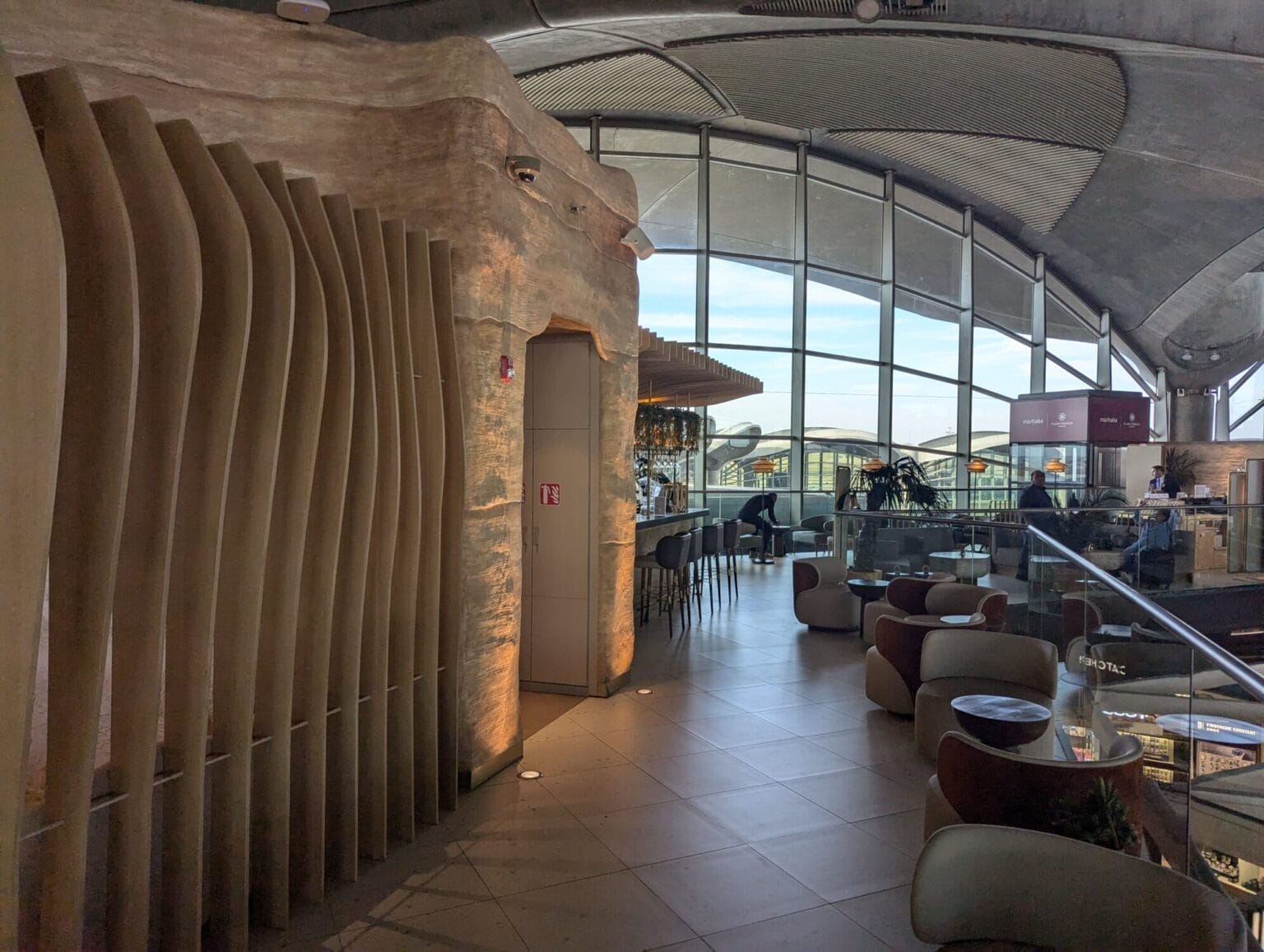 TD First Class Travel Visa Infinite Card airport lounge access benefit: Ultimate guide (2025 ...